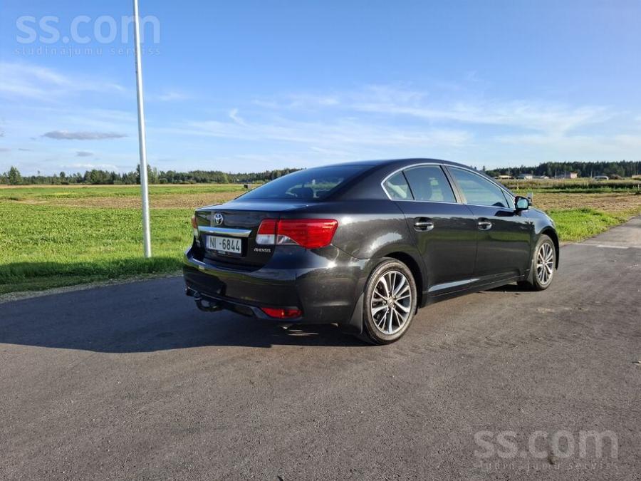 Серый Тойота Авенсис 2014 в Рига, объемом двигателя 2.00 л и пробегом 240 тыс. км за 5300 €, фото 6 на AUTOMOTO.COM.LV