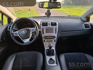 Серый Тойота Авенсис 2014 в Рига, объемом двигателя 2.00 л и пробегом 240 тыс. км за 5300 €, фото 8 на AUTOMOTO.COM.LV