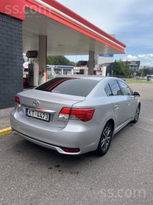 Pelēks Toyota Avensis 2014 Rīga, ar dzinēja tilpumu 1.80 L un nobraukumu 0 tūkst. km par 5000 €, foto  vietnē AUTOMOTO.COM.LV