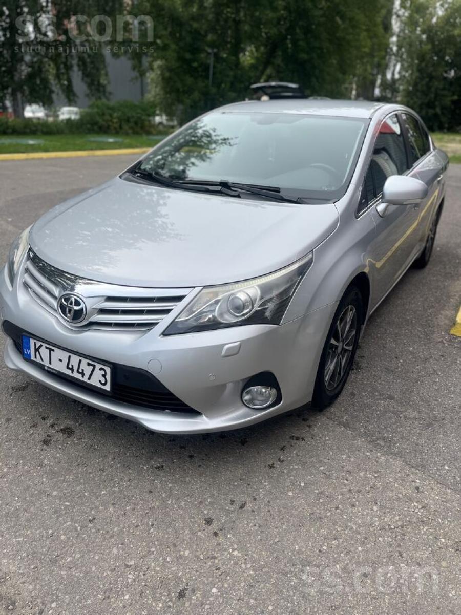 Pelēks Toyota Avensis 2014 Rīga, ar dzinēja tilpumu 1.80 L un nobraukumu 0 tūkst. km par 5000 €, foto 4 vietnē AUTOMOTO.COM.LV