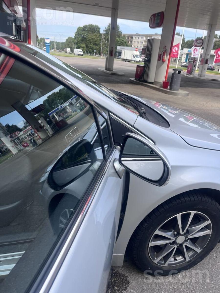 Pelēks Toyota Avensis 2014 Rīga, ar dzinēja tilpumu 1.80 L un nobraukumu 0 tūkst. km par 5000 €, foto 6 vietnē AUTOMOTO.COM.LV