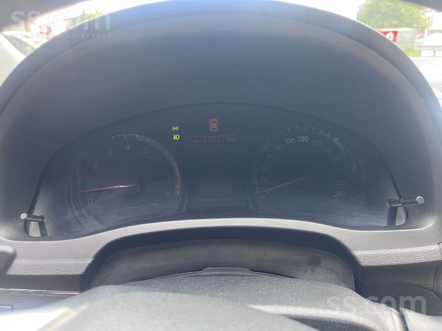 Pelēks Toyota Avensis 2014 Rīga, ar dzinēja tilpumu 1.80 L un nobraukumu 0 tūkst. km par 5000 €, foto 8 vietnē AUTOMOTO.COM.LV