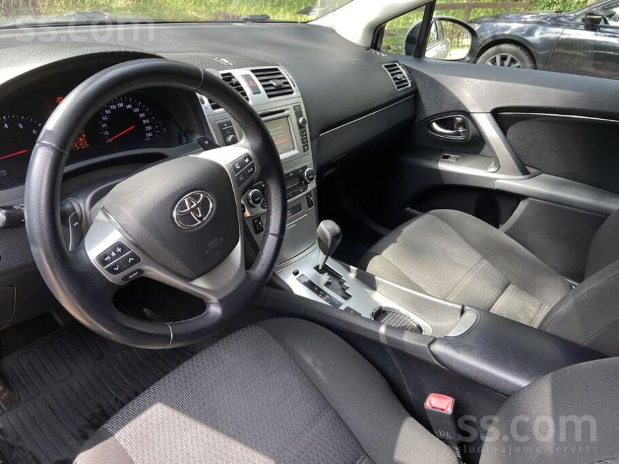 Pelēks Toyota Avensis 2014 Rīga, ar dzinēja tilpumu 1.80 L un nobraukumu 0 tūkst. km par 5000 €, foto 11 vietnē AUTOMOTO.COM.LV