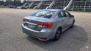 Серый Тойота Авенсис 2014 в Вильнюс, объемом двигателя 1.99 л и пробегом 152 тыс. км за 6900 €, фото 4 на AUTOMOTO.COM.LV