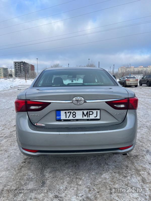 Grey Toyota Avensis 2015 in Tallinn, with an engine capacity of 1.80 L and mileage of 70 thousand km for 12200 €, photo 5 on AUTOMOTO.COM.LV