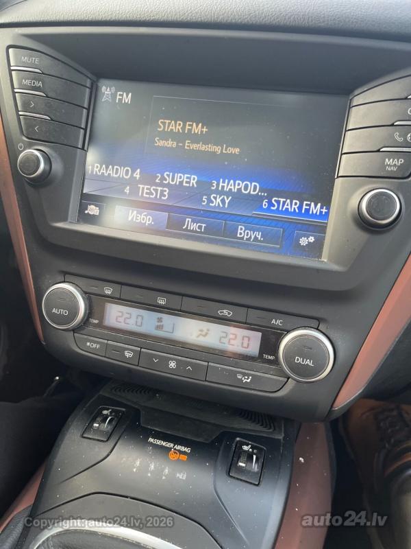 Pelēks Toyota Avensis 2015 Tallina, ar dzinēja tilpumu 1.80 L un nobraukumu 70 tūkst. km par 12200 €, foto 11 vietnē AUTOMOTO.COM.LV