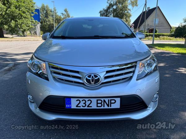 Grey Toyota Avensis 2015 in Paide, with an engine capacity of 1.80 L and mileage of 202 thousand km for 7690 €, photo 2 on AUTOMOTO.COM.LV