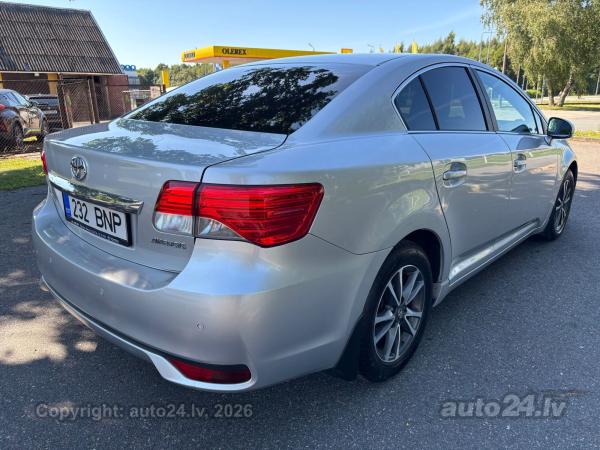 Grey Toyota Avensis 2015 in Paide, with an engine capacity of 1.80 L and mileage of 202 thousand km for 7690 €, photo 5 on AUTOMOTO.COM.LV