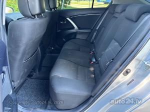 Grey Toyota Avensis 2015 in Paide, with an engine capacity of 1.80 L and mileage of 202 thousand km for 7690 €, photo 14 on AUTOMOTO.COM.LV
