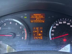Grey Toyota Avensis 2015 in Paide, with an engine capacity of 1.80 L and mileage of 202 thousand km for 7690 €, photo 16 on AUTOMOTO.COM.LV