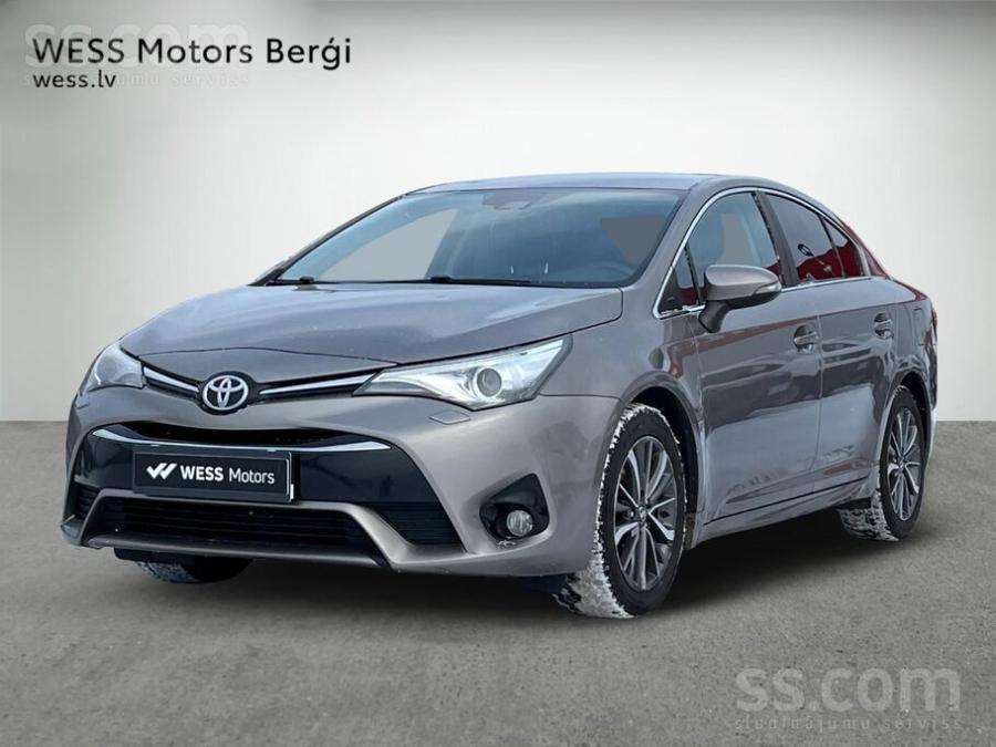 Grey Toyota Avensis 2015 in Riga, with an engine capacity of 1.80 L and mileage of 207 thousand km for 9200 €, photo 1 on AUTOMOTO.COM.LV