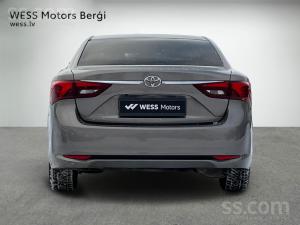 Grey Toyota Avensis 2015 in Riga, with an engine capacity of 1.80 L and mileage of 207 thousand km for 9200 €, photo 5 on AUTOMOTO.COM.LV