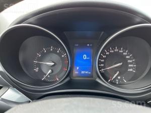 Grey Toyota Avensis 2015 in Riga, with an engine capacity of 1.80 L and mileage of 207 thousand km for 9200 €, photo 14 on AUTOMOTO.COM.LV