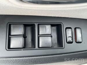Grey Toyota Avensis 2015 in Riga, with an engine capacity of 1.80 L and mileage of 207 thousand km for 9200 €, photo 21 on AUTOMOTO.COM.LV
