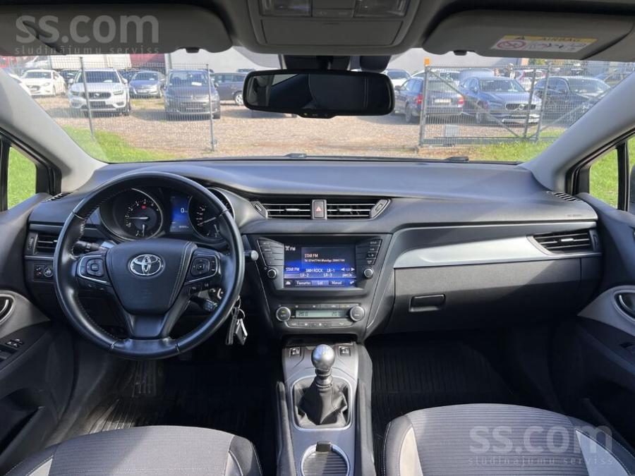 Серый Тойота Авенсис 2015 в Лимбажи, объемом двигателя 1.80 л и пробегом 188 тыс. км за 8950 €, фото 13 на AUTOMOTO.COM.LV