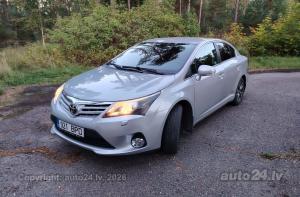 Pelēks Toyota Avensis 2015 Tallina, ar dzinēja tilpumu 1.80 L un nobraukumu 186 tūkst. km par 7500 €, foto 4 vietnē AUTOMOTO.COM.LV
