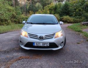 Pelēks Toyota Avensis 2015 Tallina, ar dzinēja tilpumu 1.80 L un nobraukumu 186 tūkst. km par 7500 €, foto 8 vietnē AUTOMOTO.COM.LV