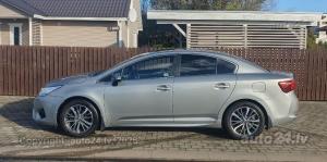 Pelēks Toyota Avensis 2016 Tallina, ar dzinēja tilpumu 1.80 L un nobraukumu 235 tūkst. km par 10490 €, foto 6 vietnē AUTOMOTO.COM.LV