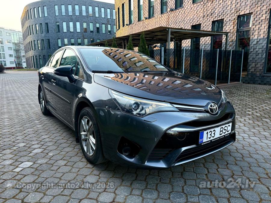 Grey Toyota Avensis 2016 in Tallinn, with an engine capacity of 1.60 L and mileage of 61 thousand km for 12900 €, photo 3 on AUTOMOTO.COM.LV