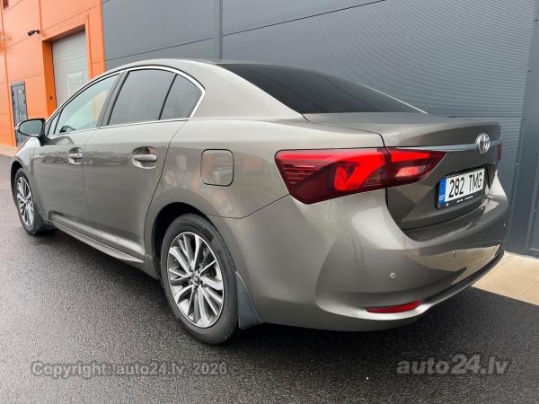 Pelēks Toyota Avensis 2016 Kuresāre, ar dzinēja tilpumu 1.80 L un nobraukumu 209 tūkst. km par 10990 €, foto 4 vietnē AUTOMOTO.COM.LV