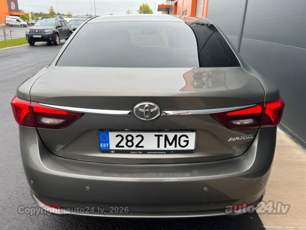 Pelēks Toyota Avensis 2016 Kuresāre, ar dzinēja tilpumu 1.80 L un nobraukumu 209 tūkst. km par 10990 €, foto 5 vietnē AUTOMOTO.COM.LV