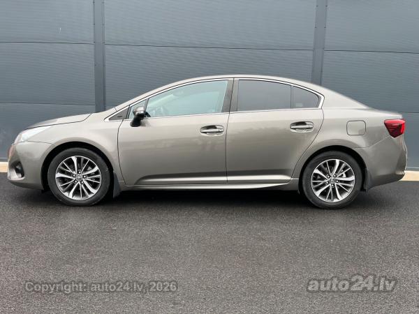 Pelēks Toyota Avensis 2016 Kuresāre, ar dzinēja tilpumu 1.80 L un nobraukumu 209 tūkst. km par 10990 €, foto 8 vietnē AUTOMOTO.COM.LV