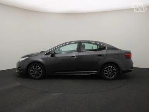 Pelēks Toyota Avensis 2016 Viļņa, ar dzinēja tilpumu 1.80 L un nobraukumu 140 tūkst. km par 11799 €, foto 7 vietnē AUTOMOTO.COM.LV