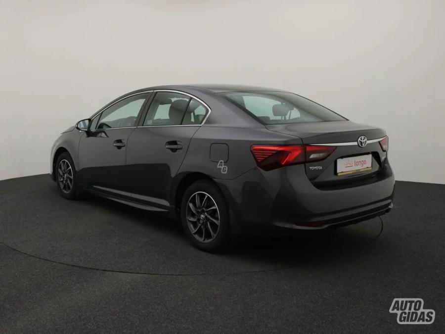 Pelēks Toyota Avensis 2016 Viļņa, ar dzinēja tilpumu 1.80 L un nobraukumu 140 tūkst. km par 11799 €, foto 8 vietnē AUTOMOTO.COM.LV