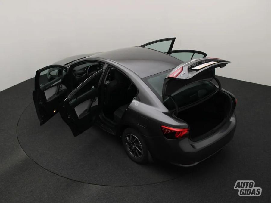 Pelēks Toyota Avensis 2016 Viļņa, ar dzinēja tilpumu 1.80 L un nobraukumu 140 tūkst. km par 11799 €, foto 14 vietnē AUTOMOTO.COM.LV