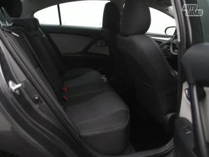 Pelēks Toyota Avensis 2016 Viļņa, ar dzinēja tilpumu 1.80 L un nobraukumu 140 tūkst. km par 11799 €, foto 16 vietnē AUTOMOTO.COM.LV
