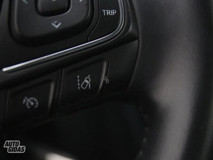 Pelēks Toyota Avensis 2016 Viļņa, ar dzinēja tilpumu 1.80 L un nobraukumu 140 tūkst. km par 11799 €, foto 31 vietnē AUTOMOTO.COM.LV