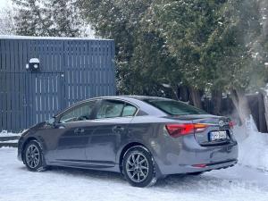 Pelēks Toyota Avensis 2016 Rīga, ar dzinēja tilpumu 1.80 L un nobraukumu 138 tūkst. km par 11350 €, foto 5 vietnē AUTOMOTO.COM.LV