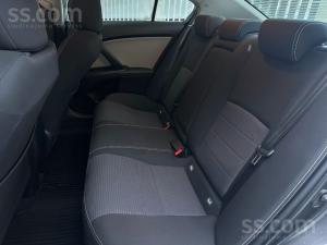 Pelēks Toyota Avensis 2016 Rīga, ar dzinēja tilpumu 1.80 L un nobraukumu 138 tūkst. km par 11350 €, foto 19 vietnē AUTOMOTO.COM.LV