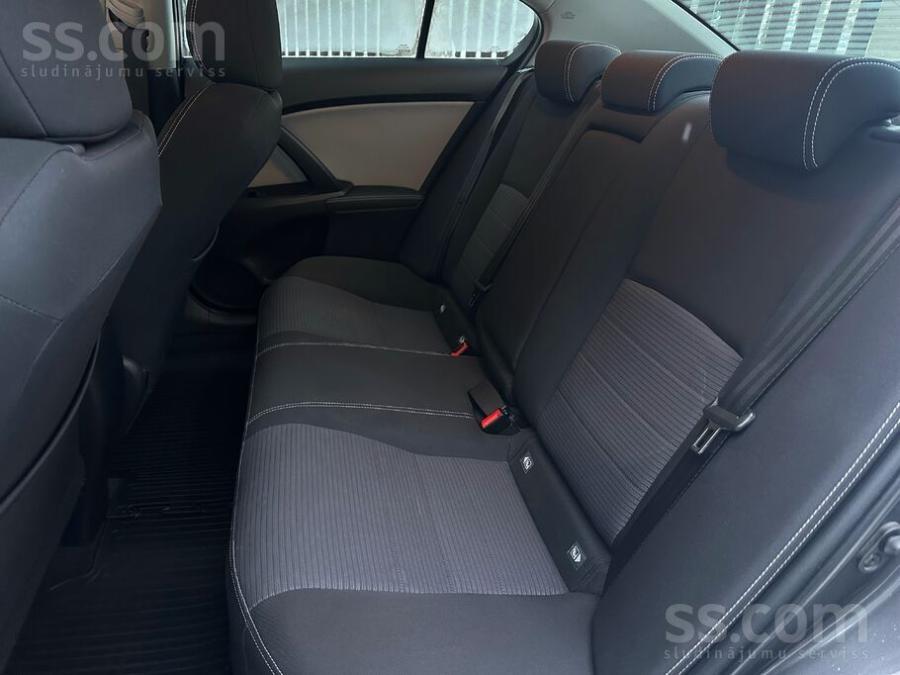 Pelēks Toyota Avensis 2016 Rīga, ar dzinēja tilpumu 1.80 L un nobraukumu 138 tūkst. km par 11350 €, foto 19 vietnē AUTOMOTO.COM.LV