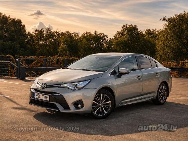Grey Toyota Avensis 2016 in Tartu, with an engine capacity of 1.80 L and mileage of 153 thousand km for 11499 €, photo 3 on AUTOMOTO.COM.LV