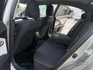 Серый Тойота Авенсис 2016 в Тарту, объемом двигателя 1.80 л и пробегом 153 тыс. км за 11499 €, фото 11 на AUTOMOTO.COM.LV