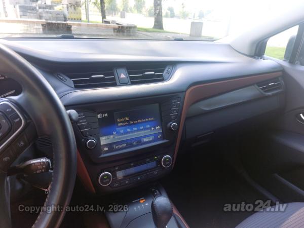 Pelēks Toyota Avensis 2016 Tallina, ar dzinēja tilpumu 2.00 L un nobraukumu 127 tūkst. km par 11200 €, foto 7 vietnē AUTOMOTO.COM.LV