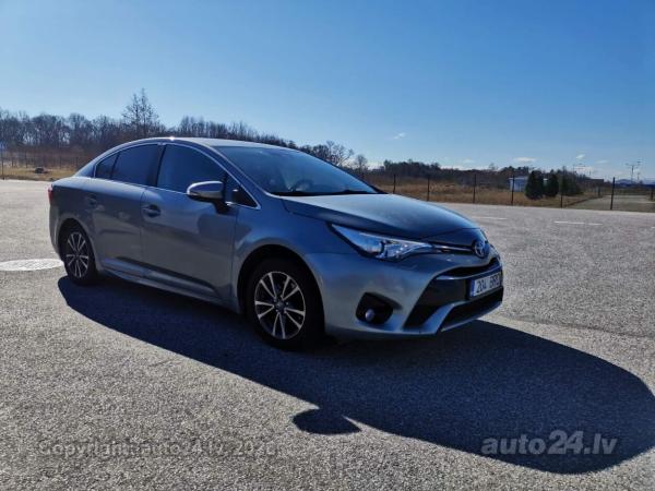 Серый Тойота Авенсис 2016 в Таллин, объемом двигателя 1.80 л и пробегом 225 тыс. км за 10500 €, фото 2 на AUTOMOTO.COM.LV