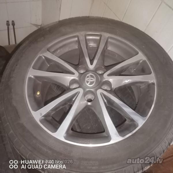 Серый Тойота Авенсис 2016 в Таллин, объемом двигателя 1.80 л и пробегом 225 тыс. км за 10500 €, фото 10 на AUTOMOTO.COM.LV