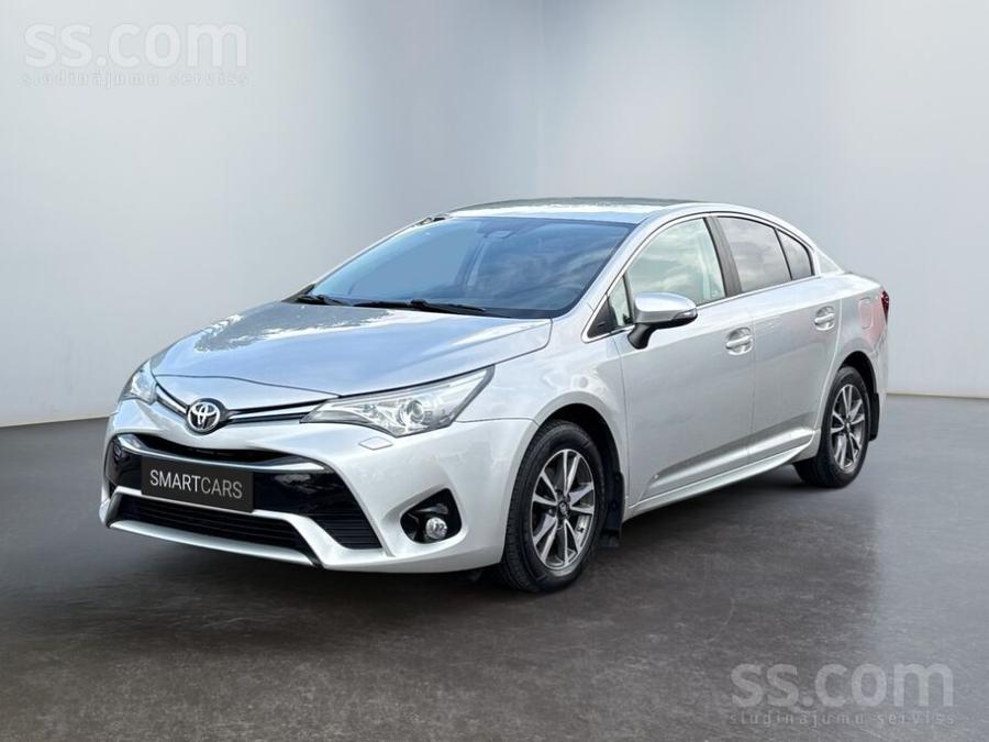 Grey Toyota Avensis 2016 in Riga, with an engine capacity of 1.80 L and mileage of 127 thousand km for 11740 €, photo 1 on AUTOMOTO.COM.LV