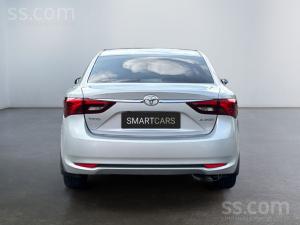 Grey Toyota Avensis 2016 in Riga, with an engine capacity of 1.80 L and mileage of 127 thousand km for 11740 €, photo 5 on AUTOMOTO.COM.LV