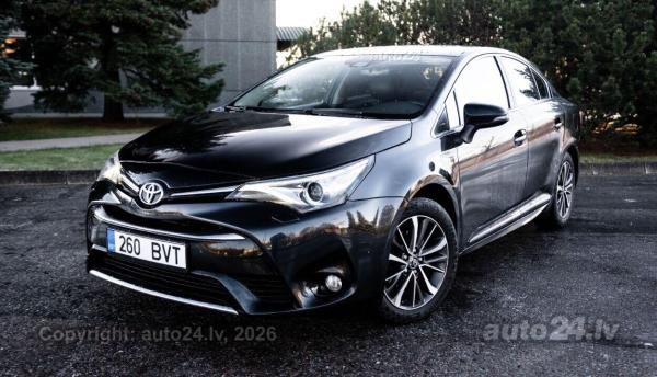 Pelēks Toyota Avensis 2017 Tallina, ar dzinēja tilpumu 1.80 L un nobraukumu 176 tūkst. km par 9990 €, foto 1 vietnē AUTOMOTO.COM.LV