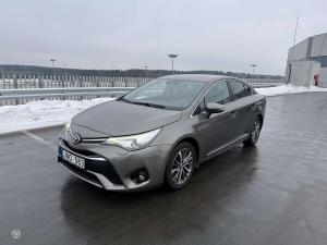 Серый Тойота Авенсис 2017 в Вильнюс, объемом двигателя 1.80 л и пробегом 226 тыс. км за 11200 €, фото  на AUTOMOTO.COM.LV