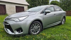 Серый Тойота Авенсис 2017 в Пайде, объемом двигателя 1.80 л и пробегом 72 тыс. км за 11500 €, фото 4 на AUTOMOTO.COM.LV