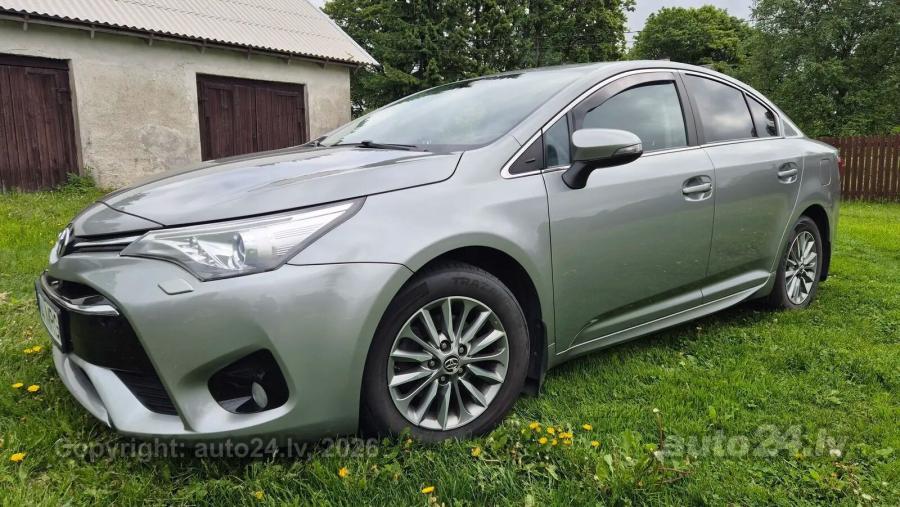 Серый Тойота Авенсис 2017 в Пайде, объемом двигателя 1.80 л и пробегом 72 тыс. км за 11500 €, фото 4 на AUTOMOTO.COM.LV