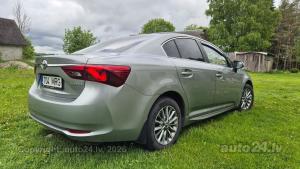 Серый Тойота Авенсис 2017 в Пайде, объемом двигателя 1.80 л и пробегом 72 тыс. км за 11500 €, фото 6 на AUTOMOTO.COM.LV