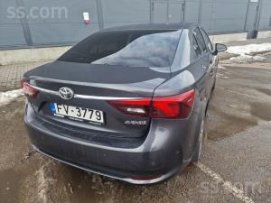 Серый Тойота Авенсис 2017 в Рига, объемом двигателя 1.80 л и пробегом 161 тыс. км за 10300 €, фото 9 на AUTOMOTO.COM.LV