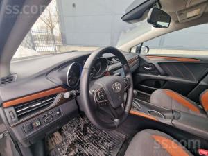 Серый Тойота Авенсис 2017 в Рига, объемом двигателя 1.80 л и пробегом 161 тыс. км за 10300 €, фото 16 на AUTOMOTO.COM.LV
