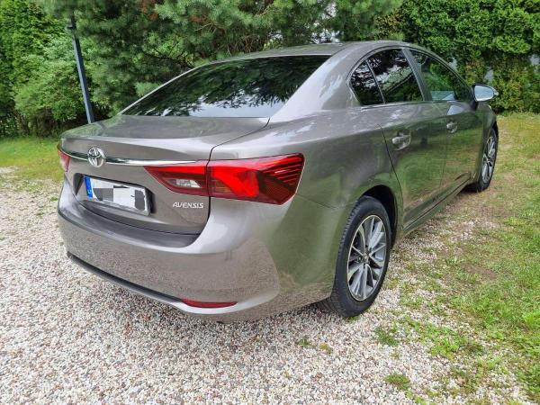 Серый Тойота Авенсис 2017 в Алитус, объемом двигателя 1.80 л и пробегом 109 тыс. км за 7500 €, фото 4 на AUTOMOTO.COM.LV