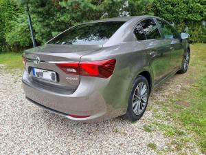 Grey Toyota Avensis 2017 in Alytus, with an engine capacity of 1.80 L and mileage of 109 thousand km for 7500 €, photo 5 on AUTOMOTO.COM.LV